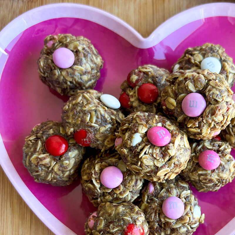 No-Bake Valentine’s Day Energy Bites | Quick & Easy Recipe